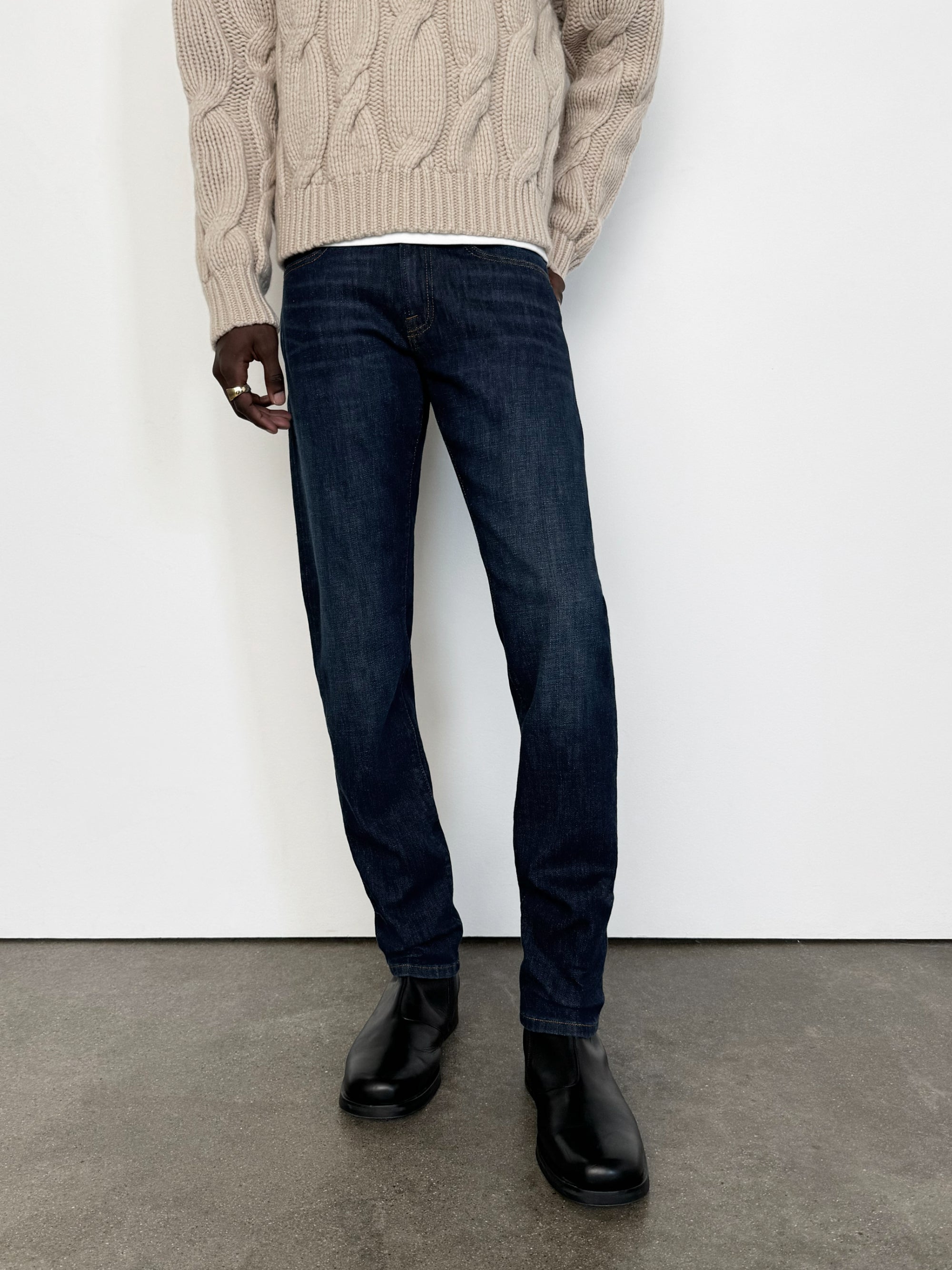 MODERN STRAIGHT BENZ – FRAME