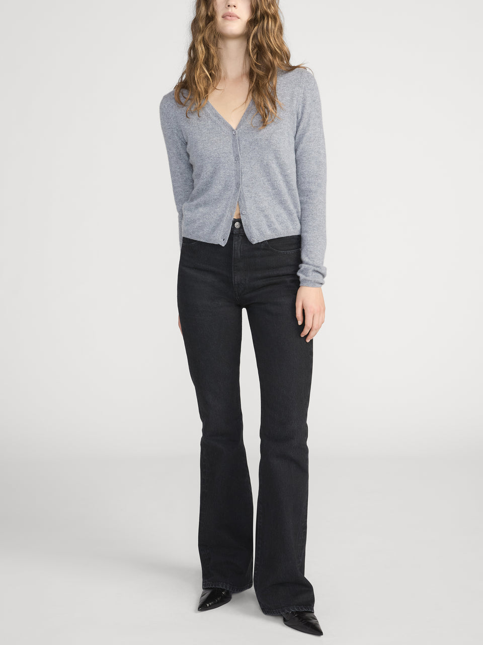 THE CASHMERE V CARDI HEATHER GREY